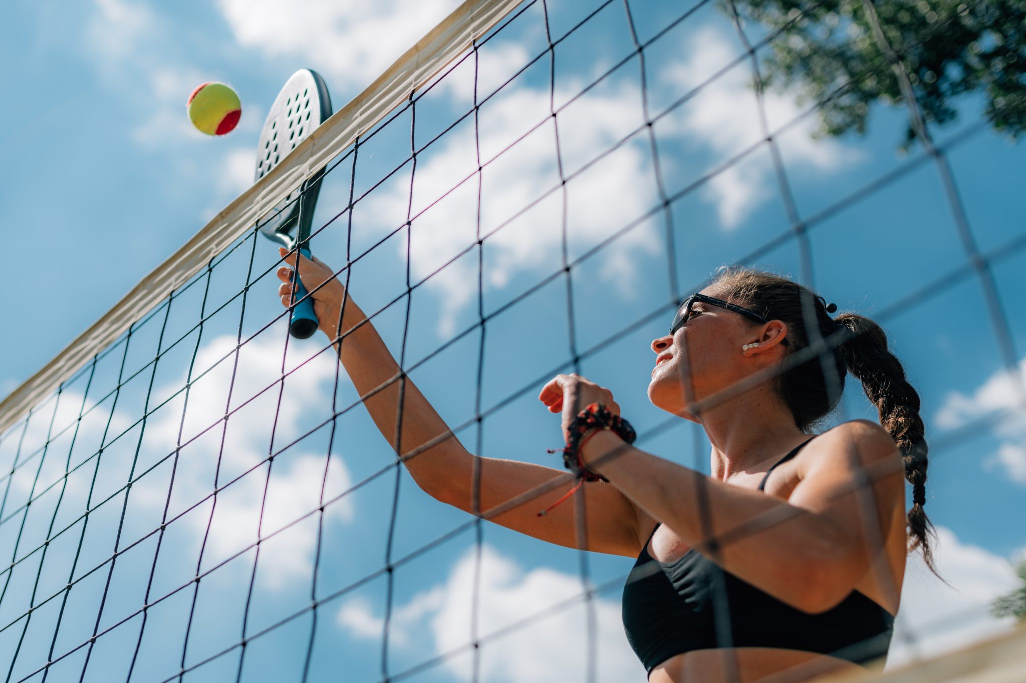Beach Tennis: Como Jogar, Equipamentos e TUDO sobre!